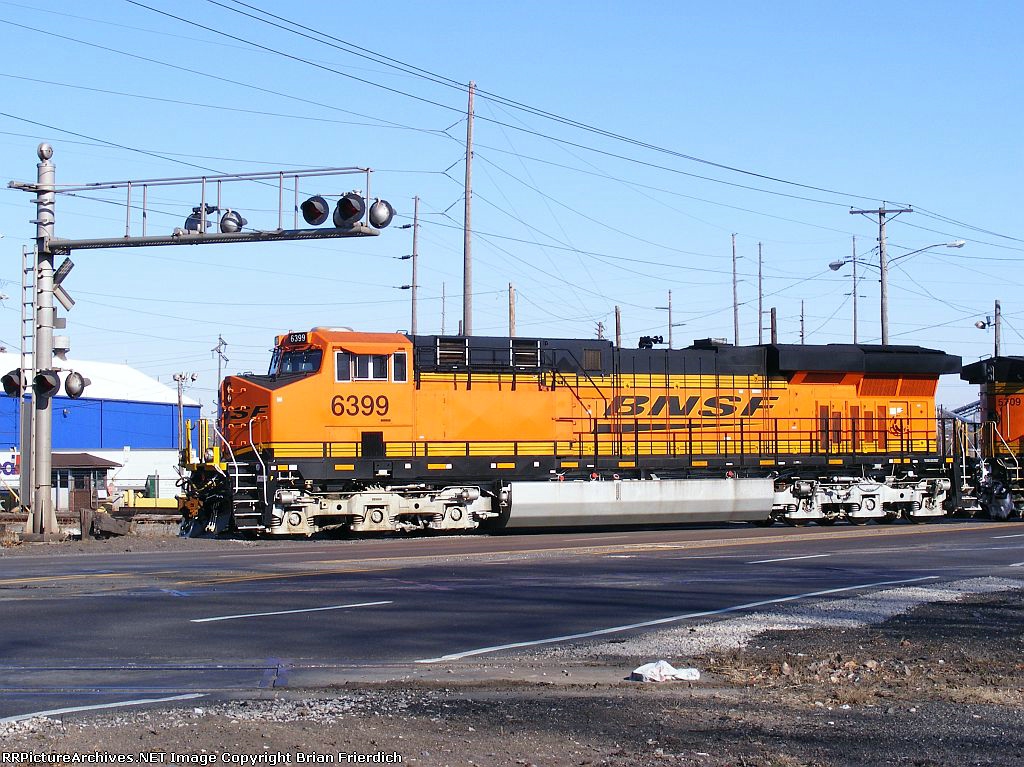BNSF 6399